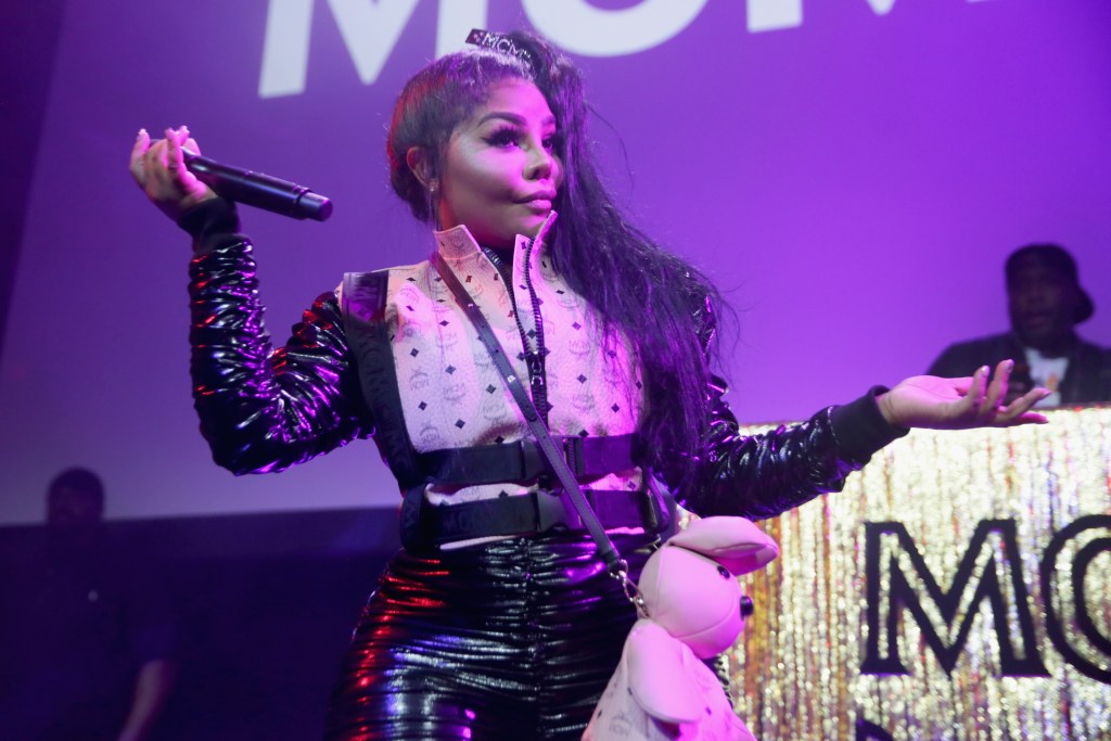Lil Kim Responds To Bhad Bhabie’s Recent Comments About Her Appearance ...