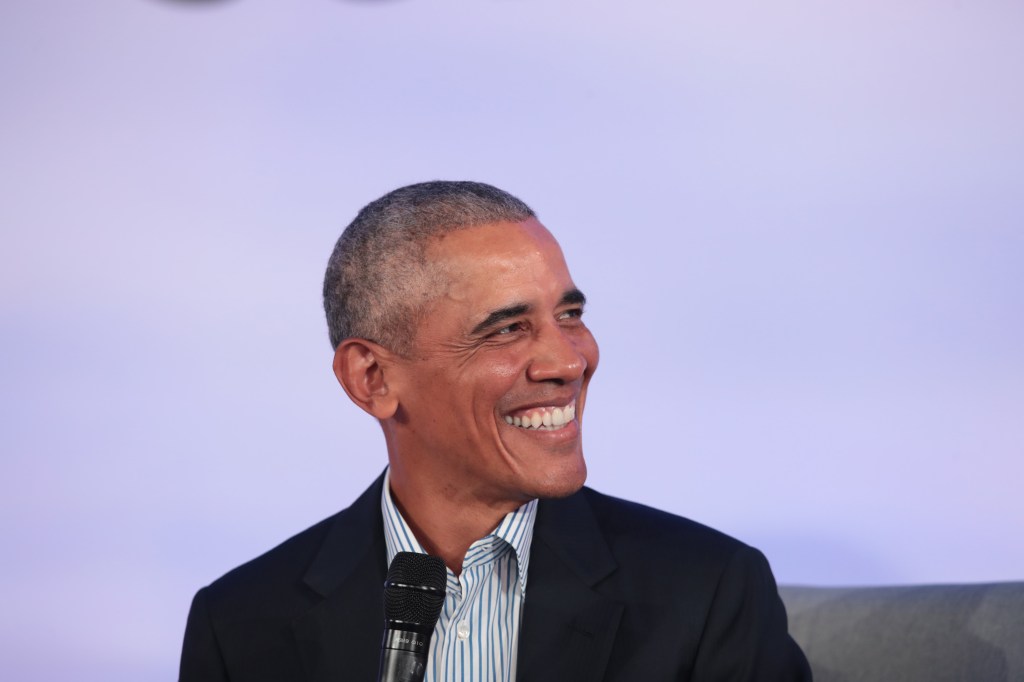 High School Senior Asks Barack Obama To Deliver Virtual Commencement ...