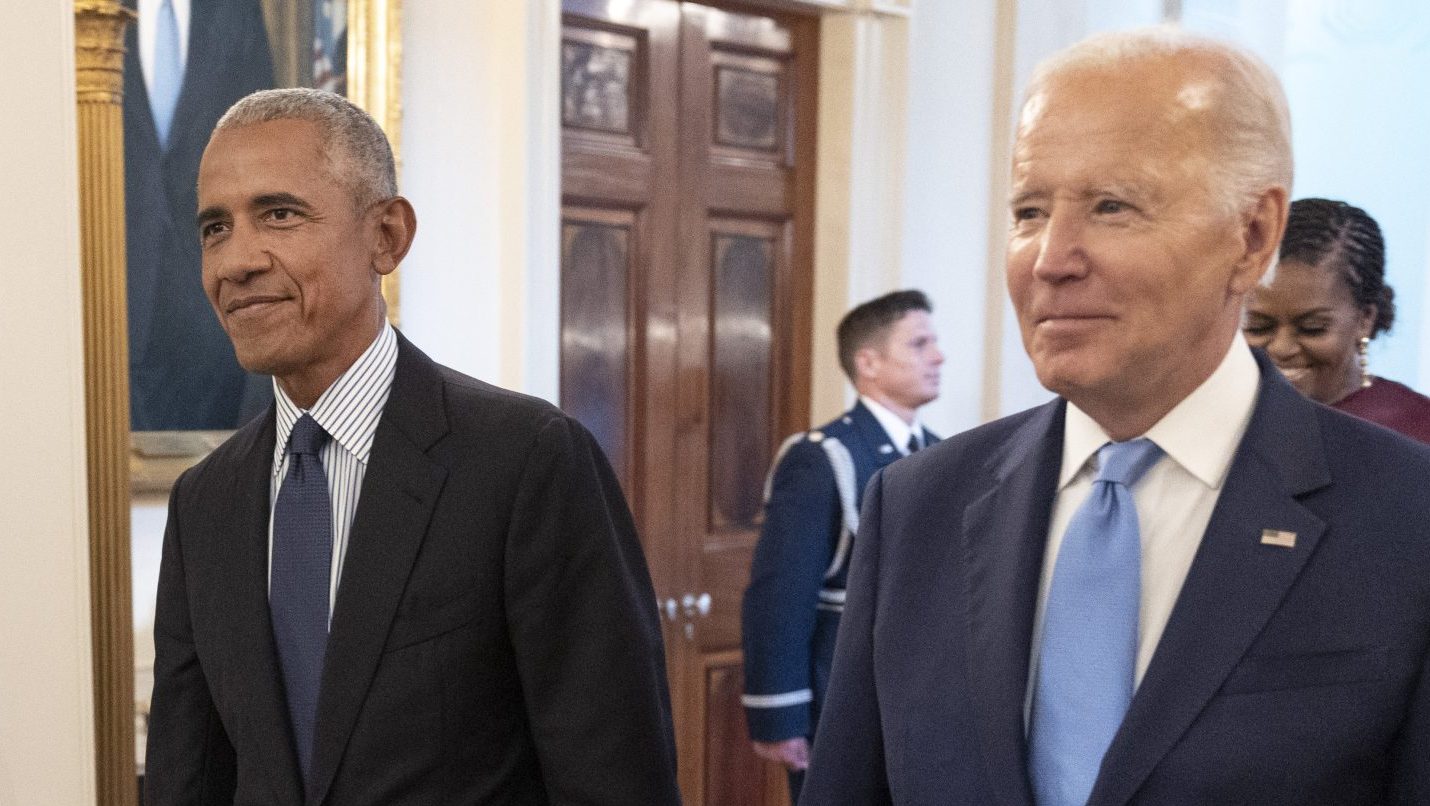 Barack Obama And President Joe Biden Offer Heartfelt Tributes To Queen ...