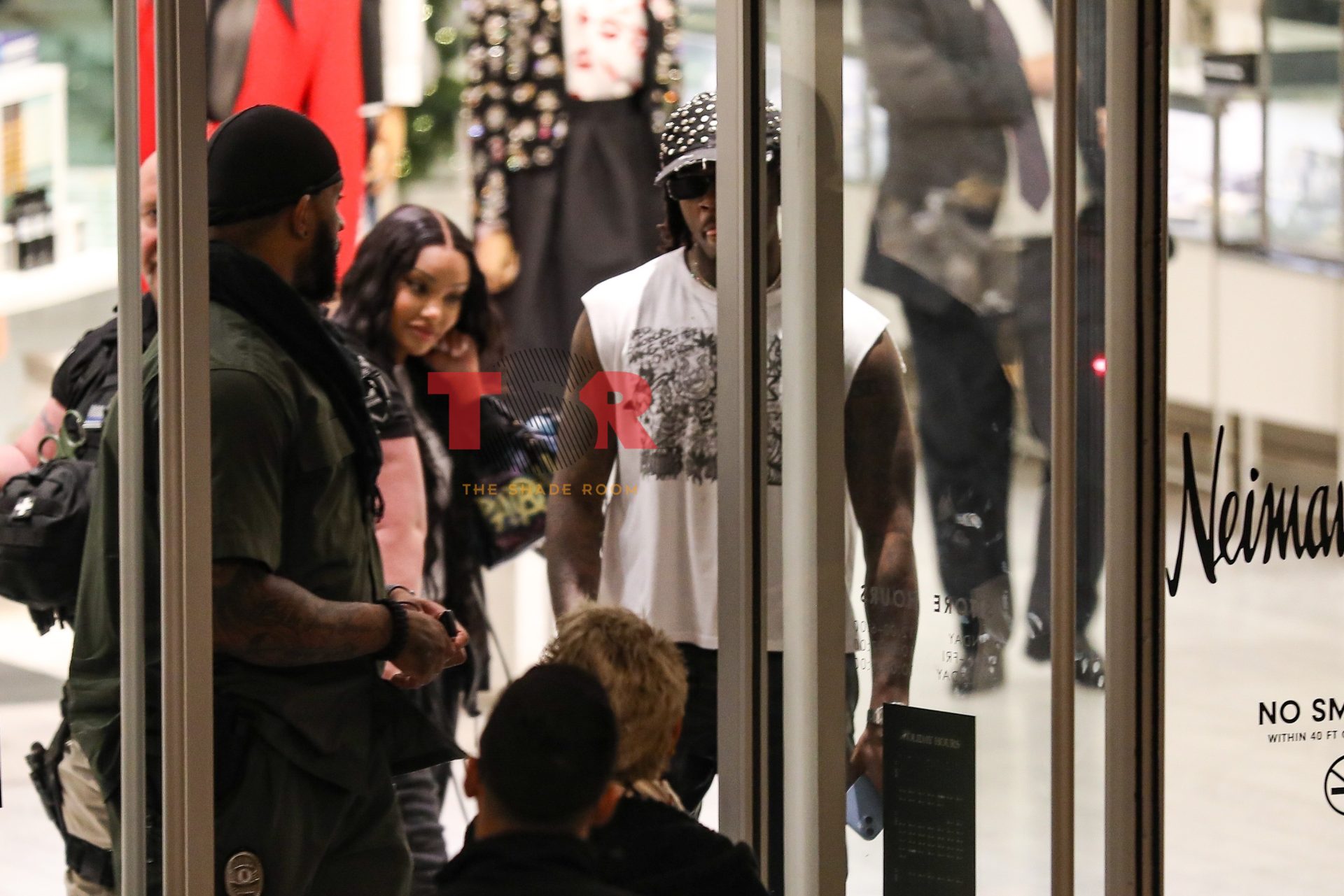 Gunna And Jodie Joe Spotted Leaving Store Together (PHOTOS)