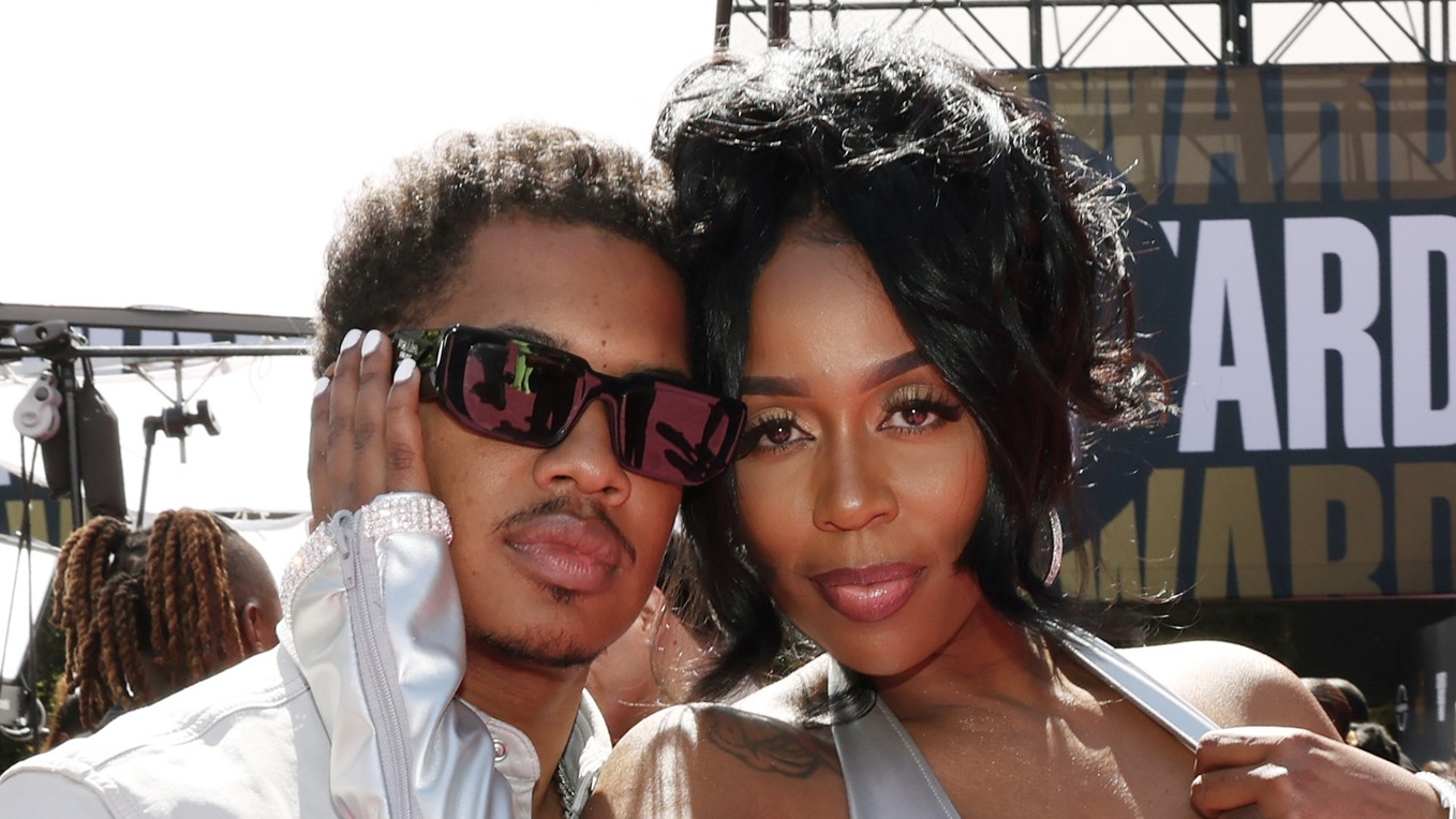 Kash Doll & Tracy T Reveal The Gender Of Their Baby (WATCH)