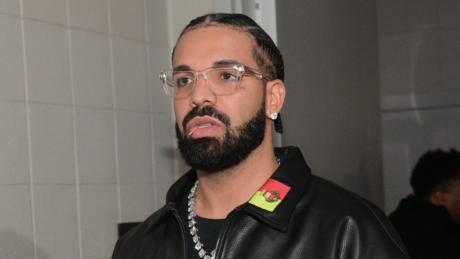 Drake: Shooting At Home In Toronto