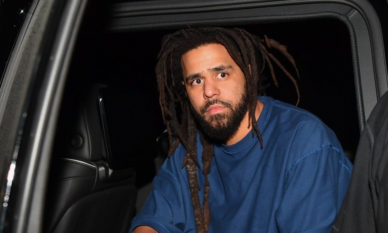 J. Cole Goes Viral For Beachside Photo Amid His Homies' Beef