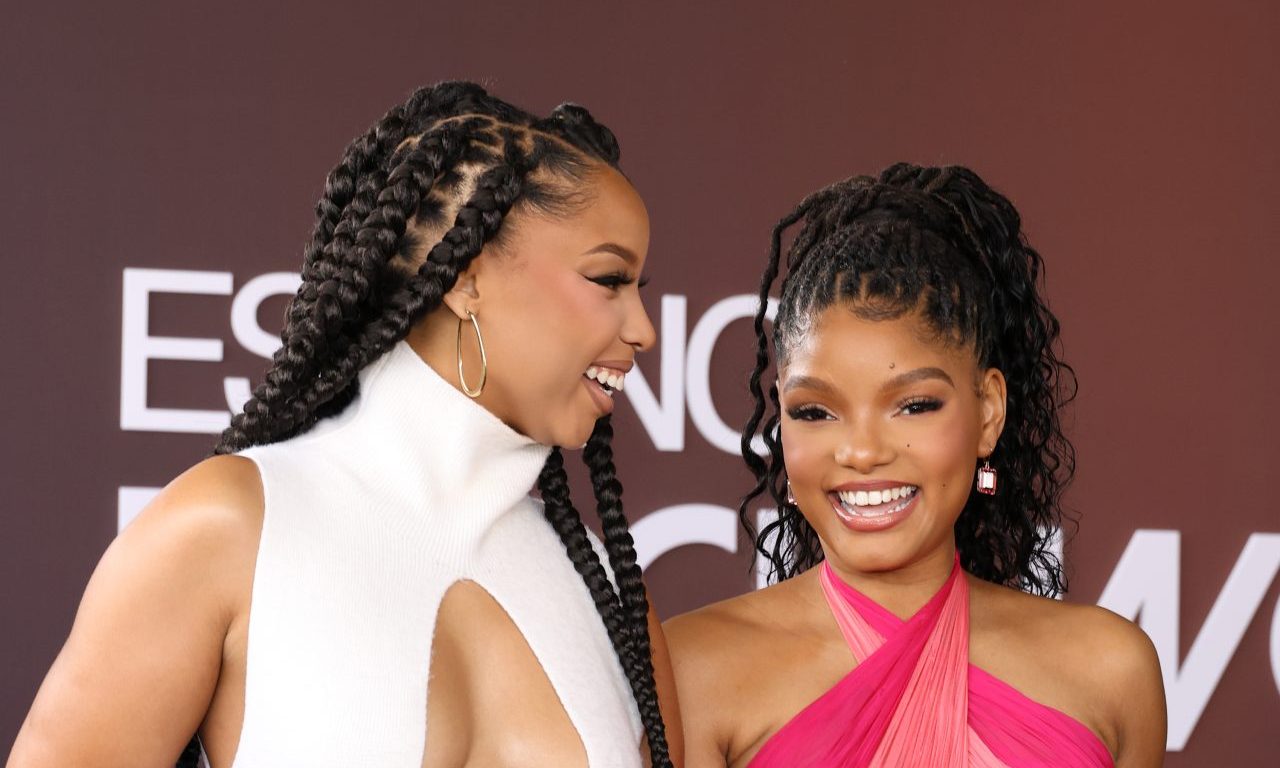 Halle & Chloe Bailey Share Reactions To Fans Gifting Them Money
