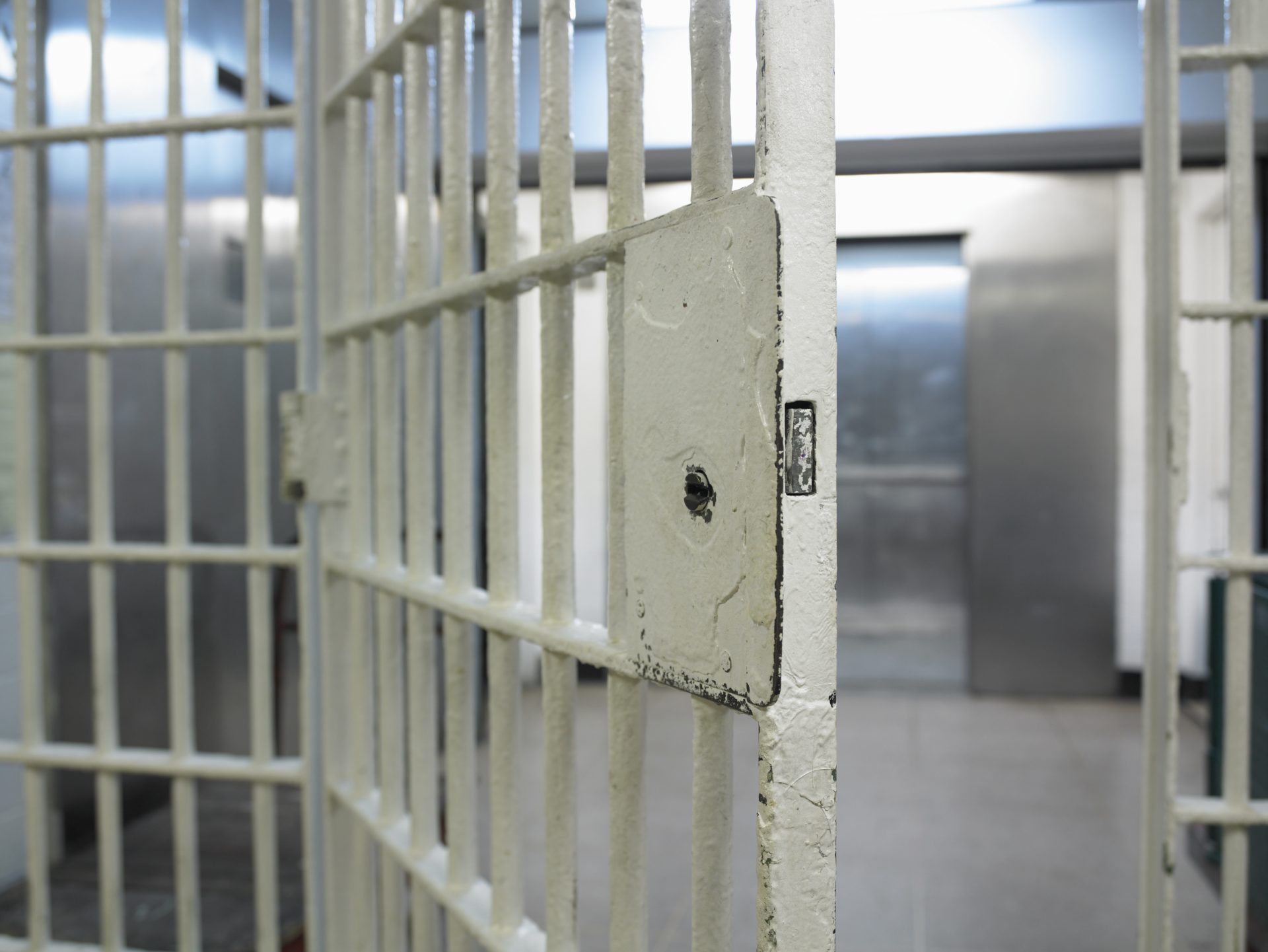 Gary Miles: Philadelphia Man Exposed In Dollar Tree