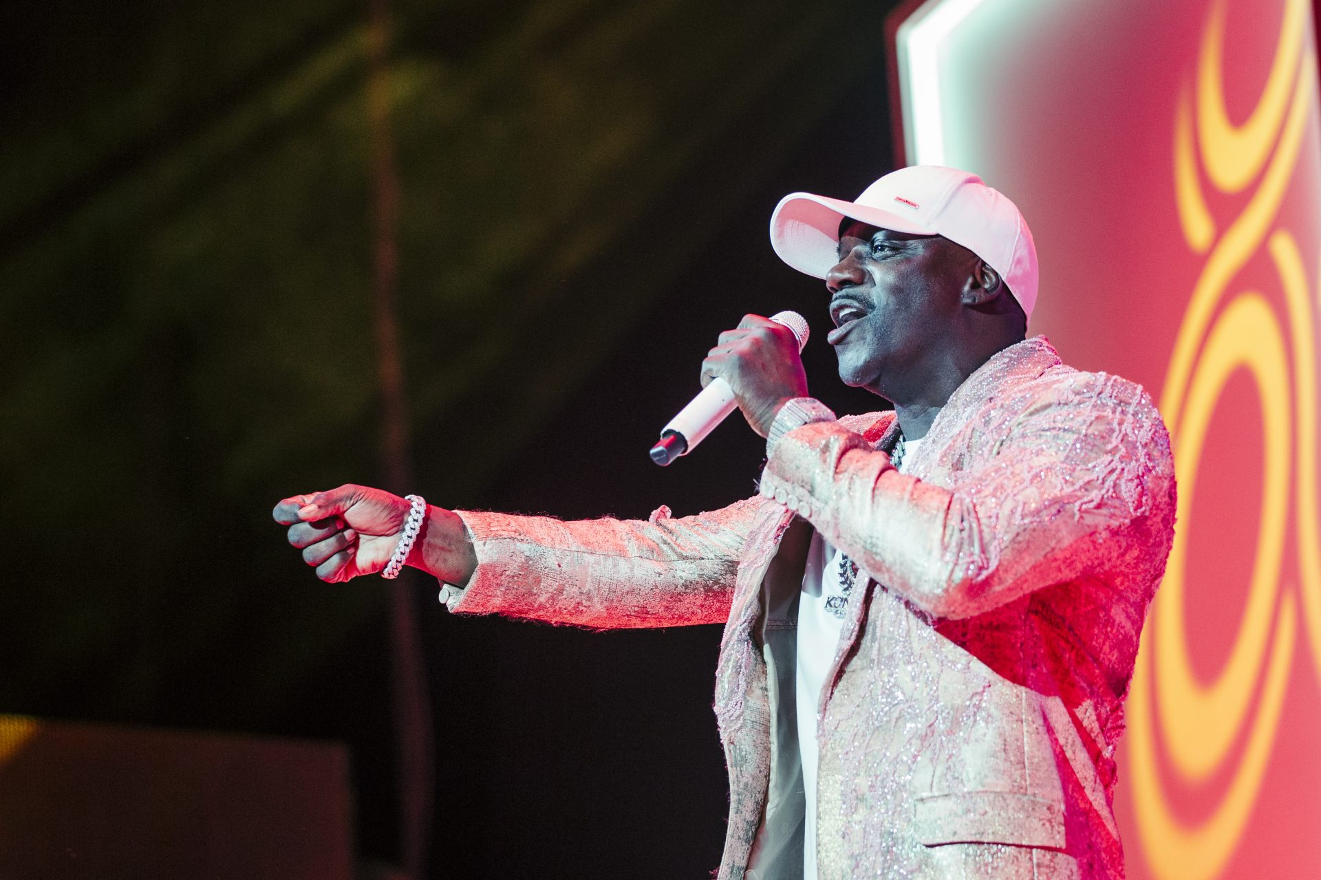 Akon Goes Viral For Singing 'Locked Up' During A Man's Arrest