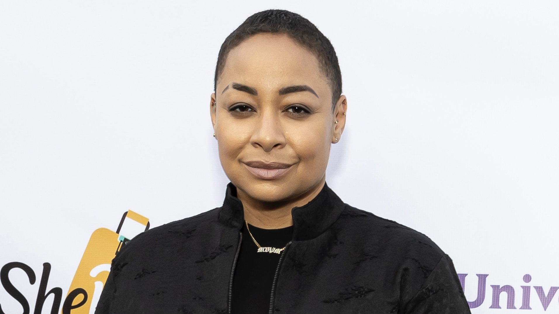 Raven-Symoné Reveals Death Of Father Christopher B. Pearman