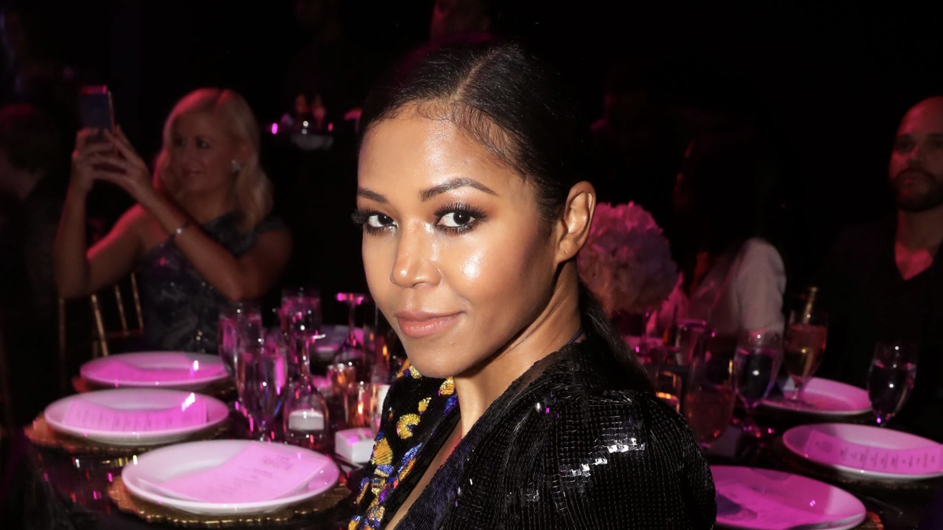 Amerie Premieres New Music & Social Media Reacts (WATCH)
