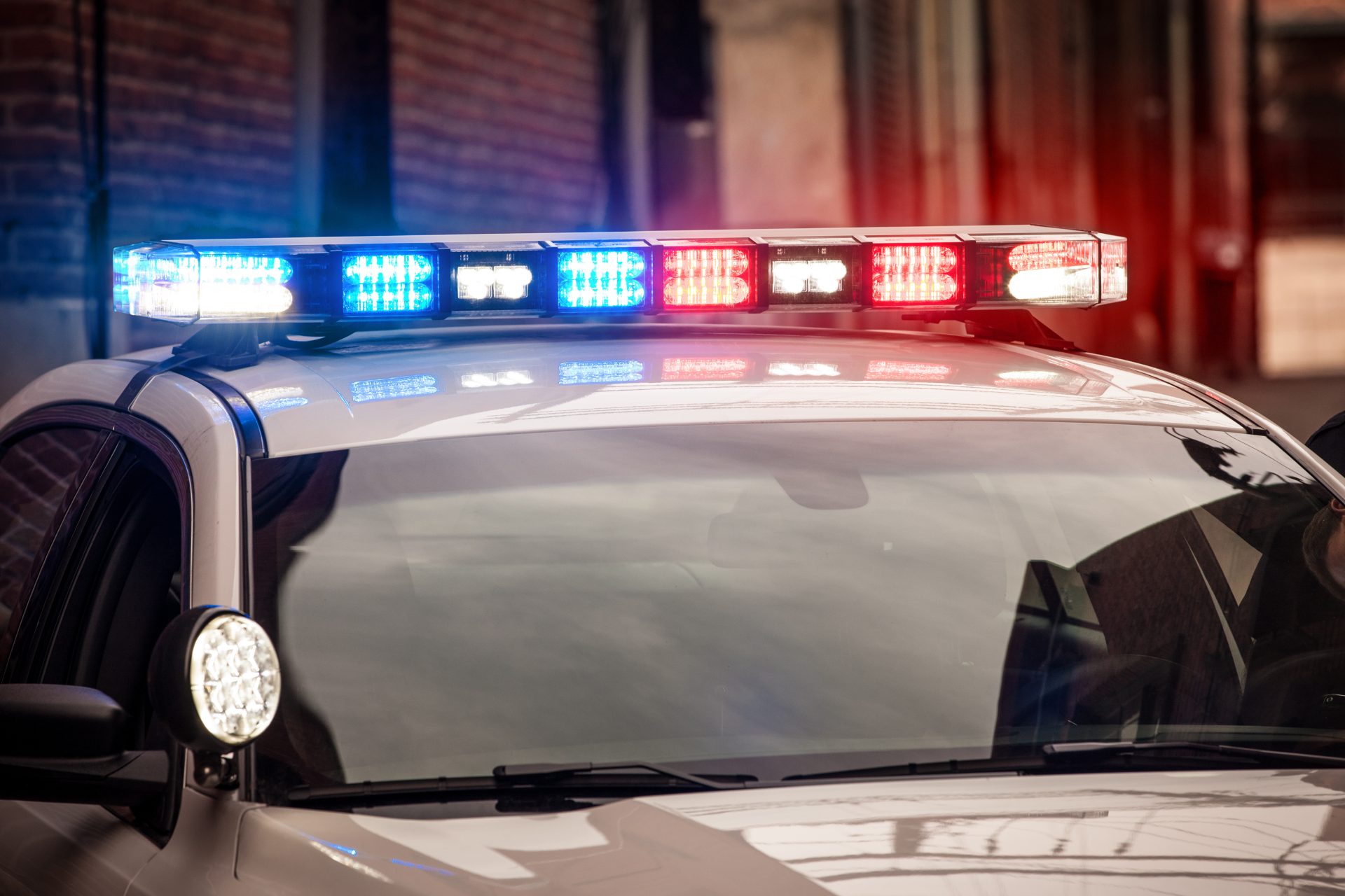 Capitol: Man Reportedly Arrested With Torch & Flare Gun