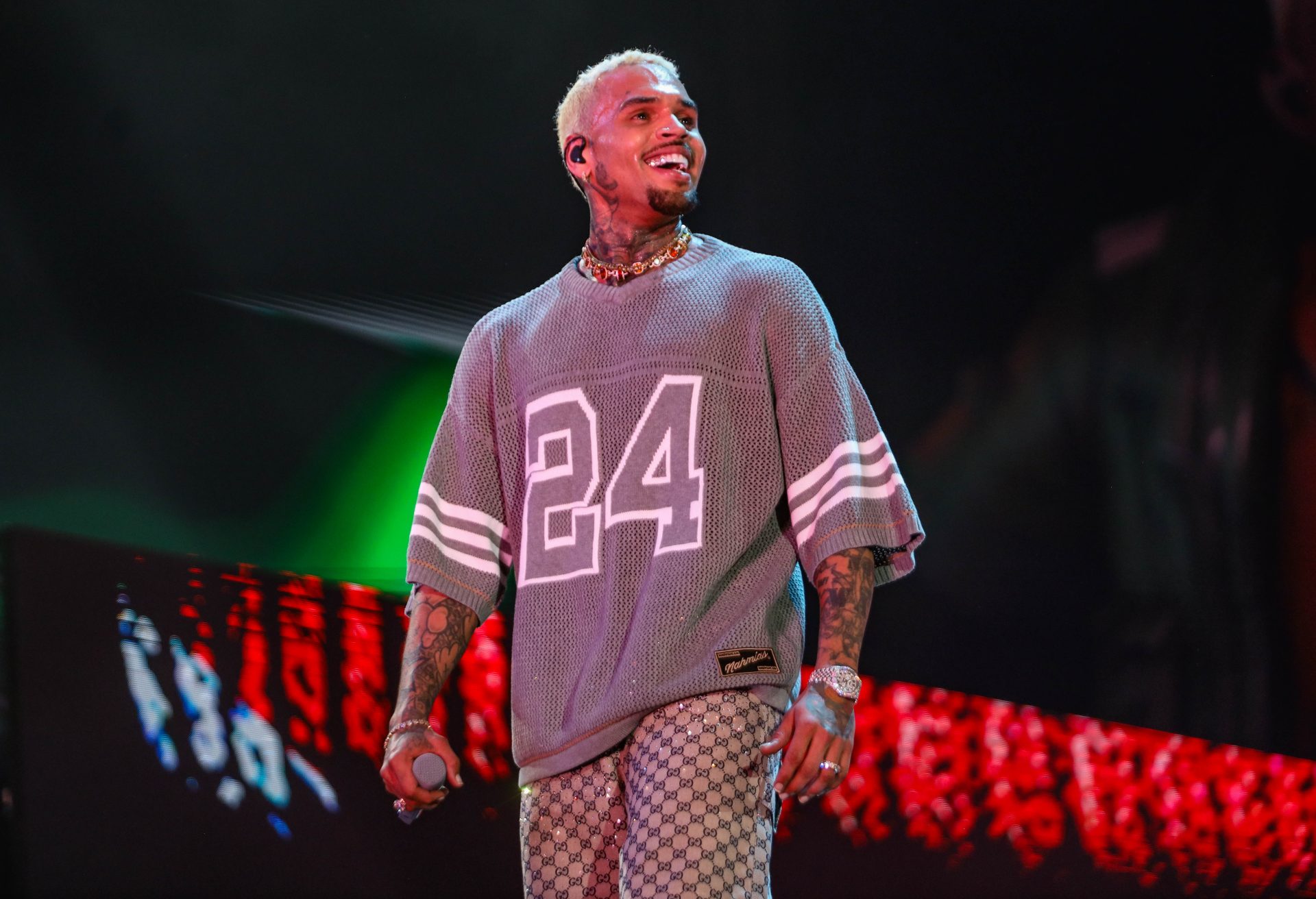 Chris Brown: Social Media Reacts To 'Residuals' Music Video