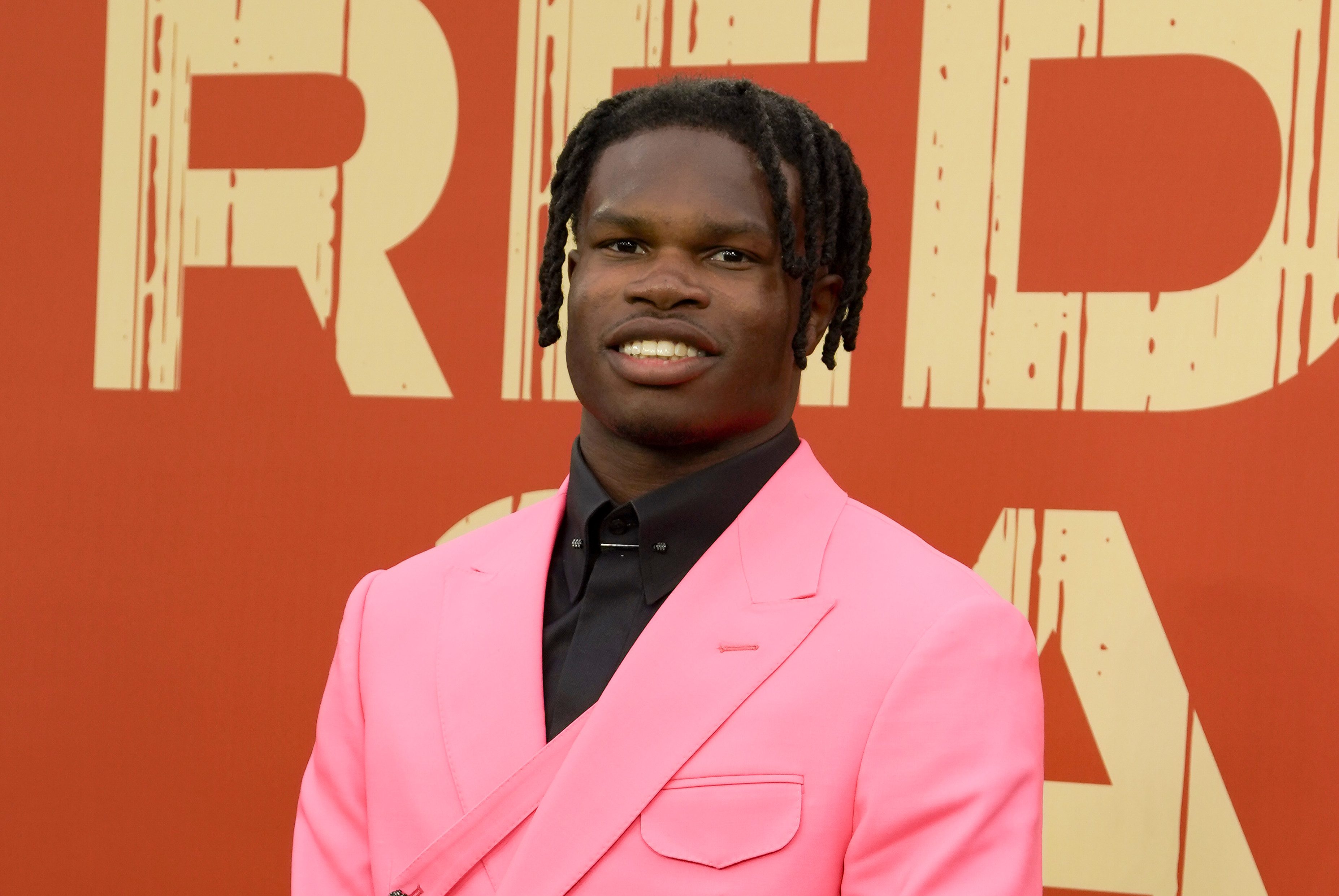 Travis Hunter Gifts Leanna Lenee Mercedes Truck After Wedding
