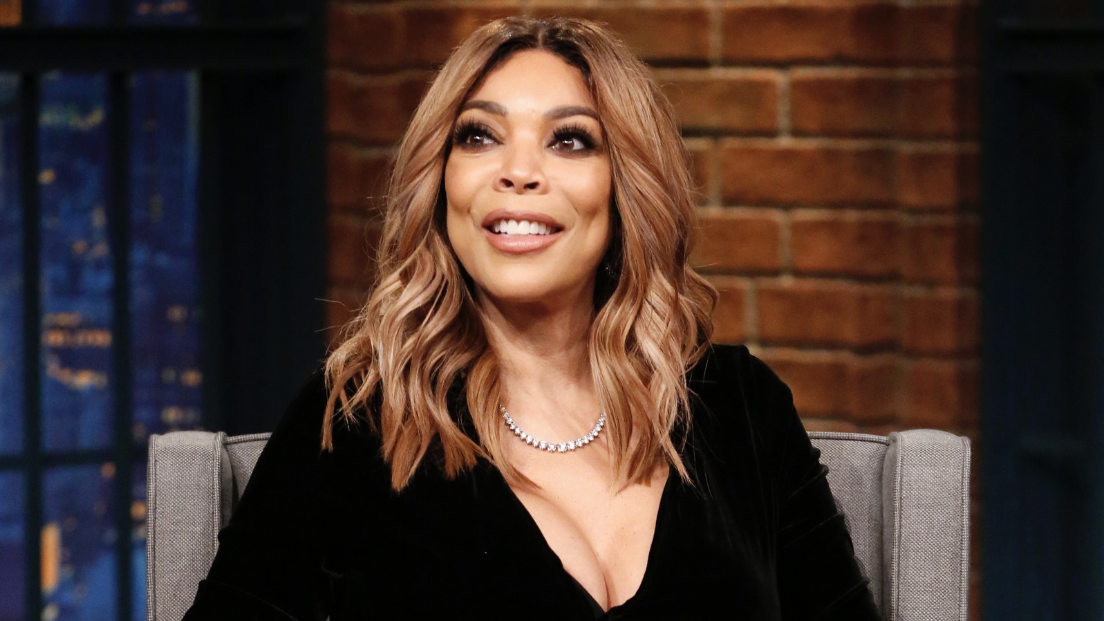 Wendy Williams Stuns With Recent Appearance At NYFW (VIDEO)