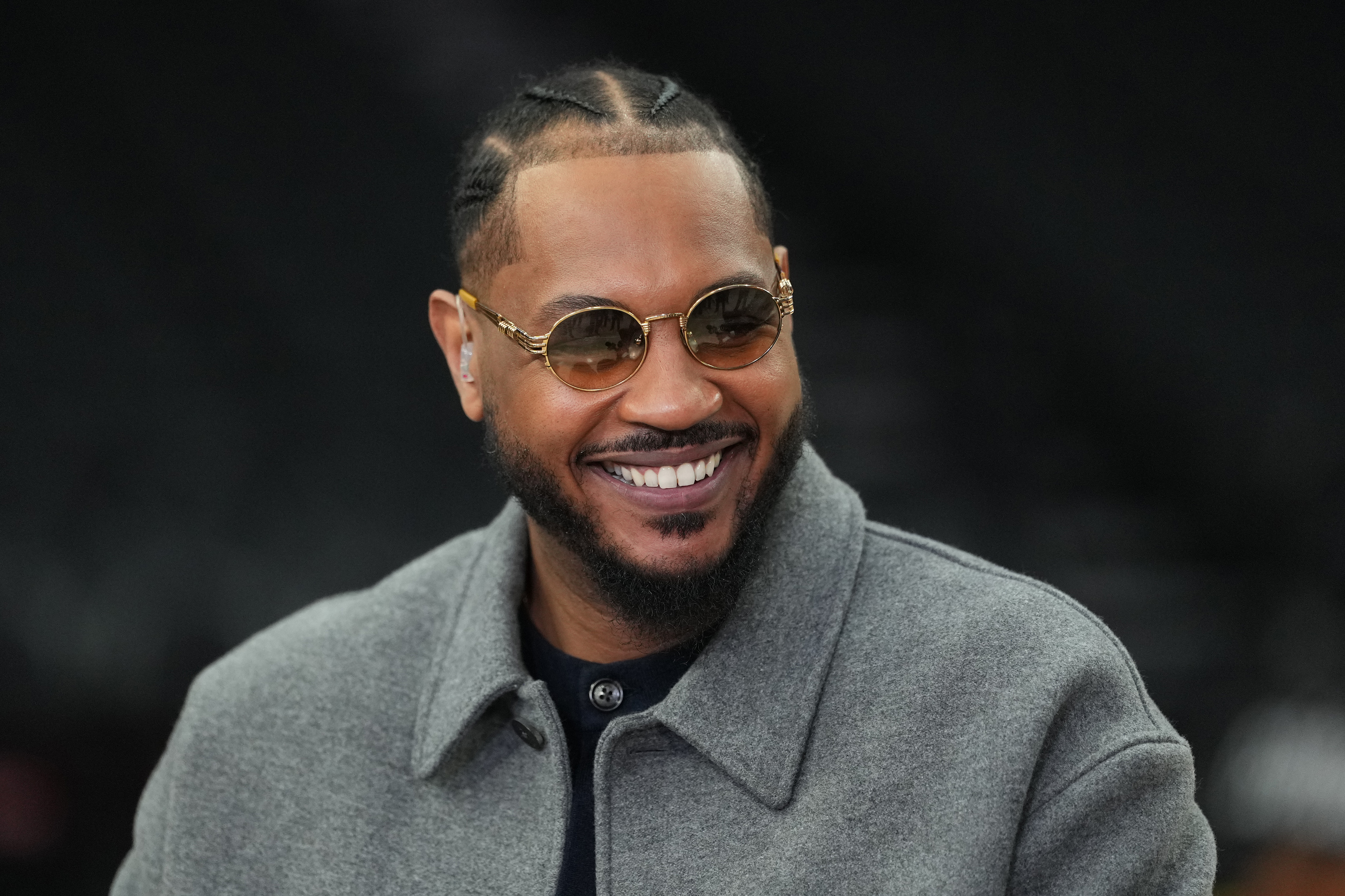 Carmelo Anthony & Genesis Bring Twin Vibes To The Knicks Game